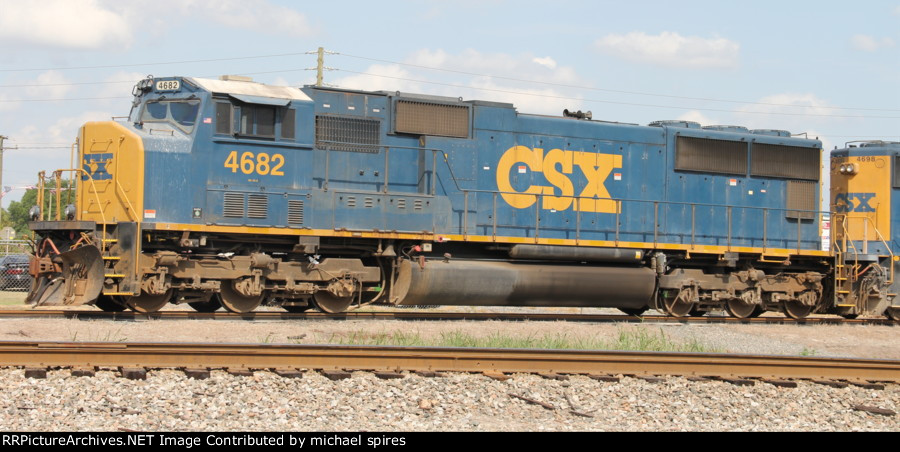 CSX 4682